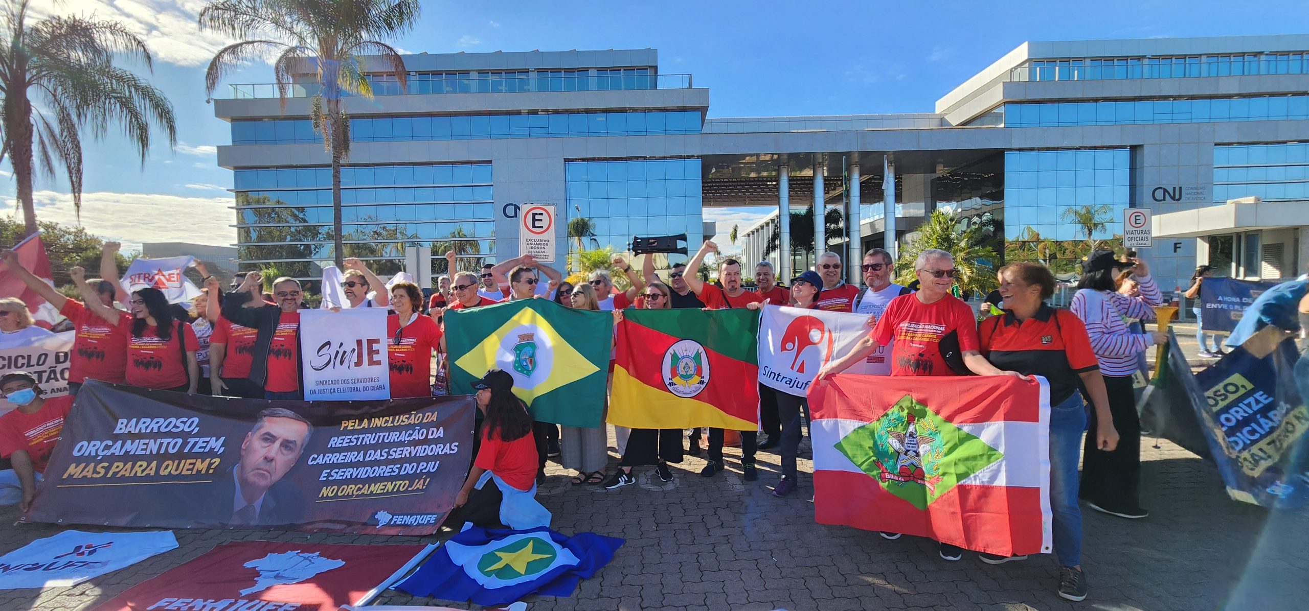 Até dia 16, Sintrajufe/RS recebe inscrições para caravana a Brasília ...